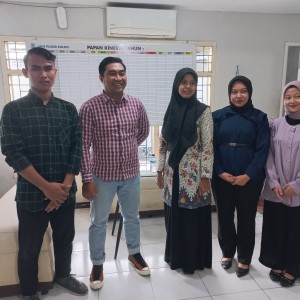 MAHASISWA FEBI UIN KHAS JEMBER BERDAYA: PPL DI BRI PUGER SAMBIL MENELITI | Fakultas Ekonomi dan ...